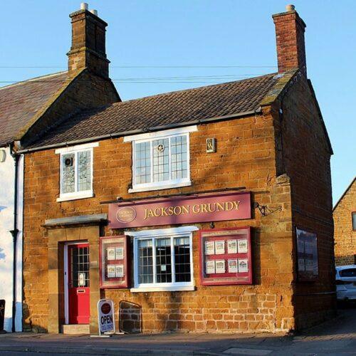 Moving to Duston: A Complete Guide - Jackson Grundy